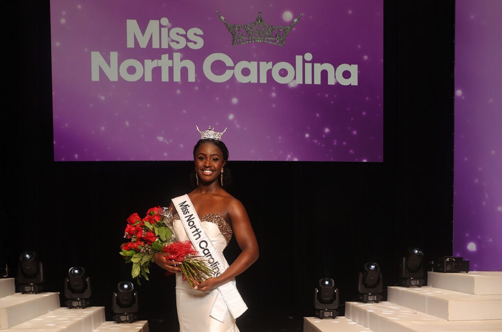 Miss North Carolina Carrie Everett Dies at 22 After Rare Cancer Battle
